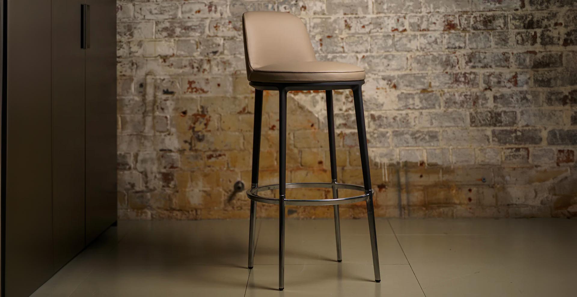 Caratos Maxalto stool - caratos maxalto - stool caratos maxalto ...